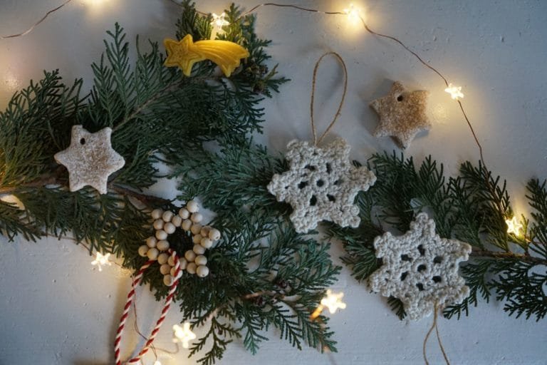 5 Handmade Natural Star Ornaments - Rosemary And Pines Fiber Arts