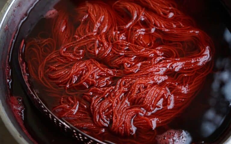 Natural Dyeing With Amaranth - Rosemary And Pines Fiber Arts